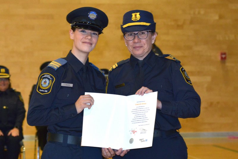 Félicitations aux diplômés de la 58e promotion des agents des services ...